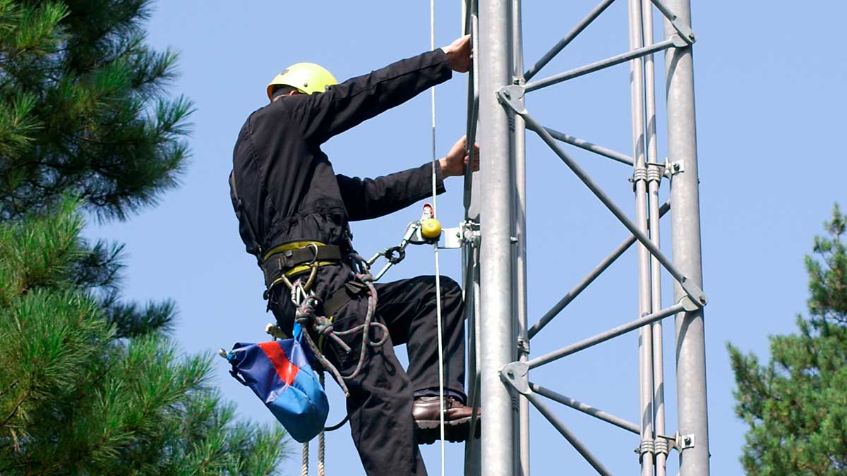 Mengenal Safety Lifeline Horizontal dan Vertical - Sekawan Jaya Safety